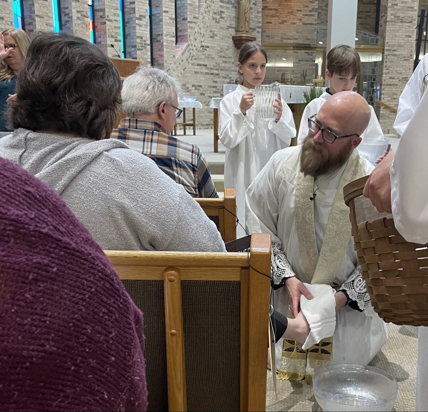 The Deaf Community as the Easter Celebrations Approach - Archdiocese of ...